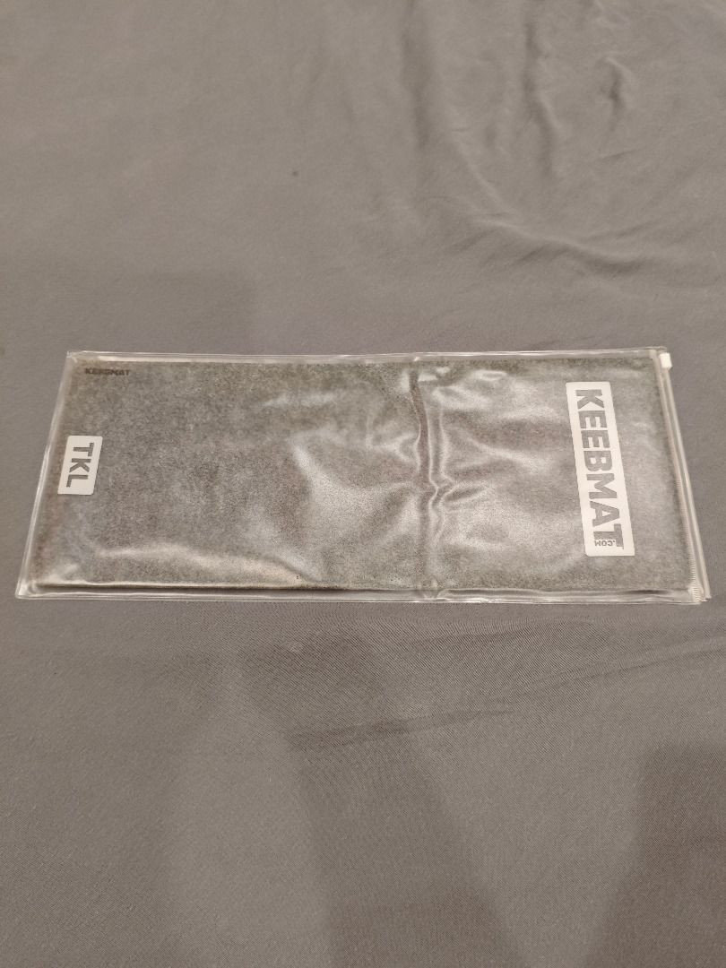 【現貨】Keebmat 灰色毛氈桌墊｜TKL 鍵盤墊｜客製鍵盤專用｜極簡桌面布墊｜微色差, 電腦及科技產品, 電腦周邊產品, 電腦滑鼠及相關 ...