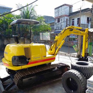 Mini backhoe For Sale | Buy 100+ Mini backhoe online | Carousell ...
