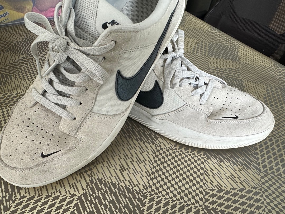 Nike shoe, Men's Fashion, Footwear, Sneakers on Carousell