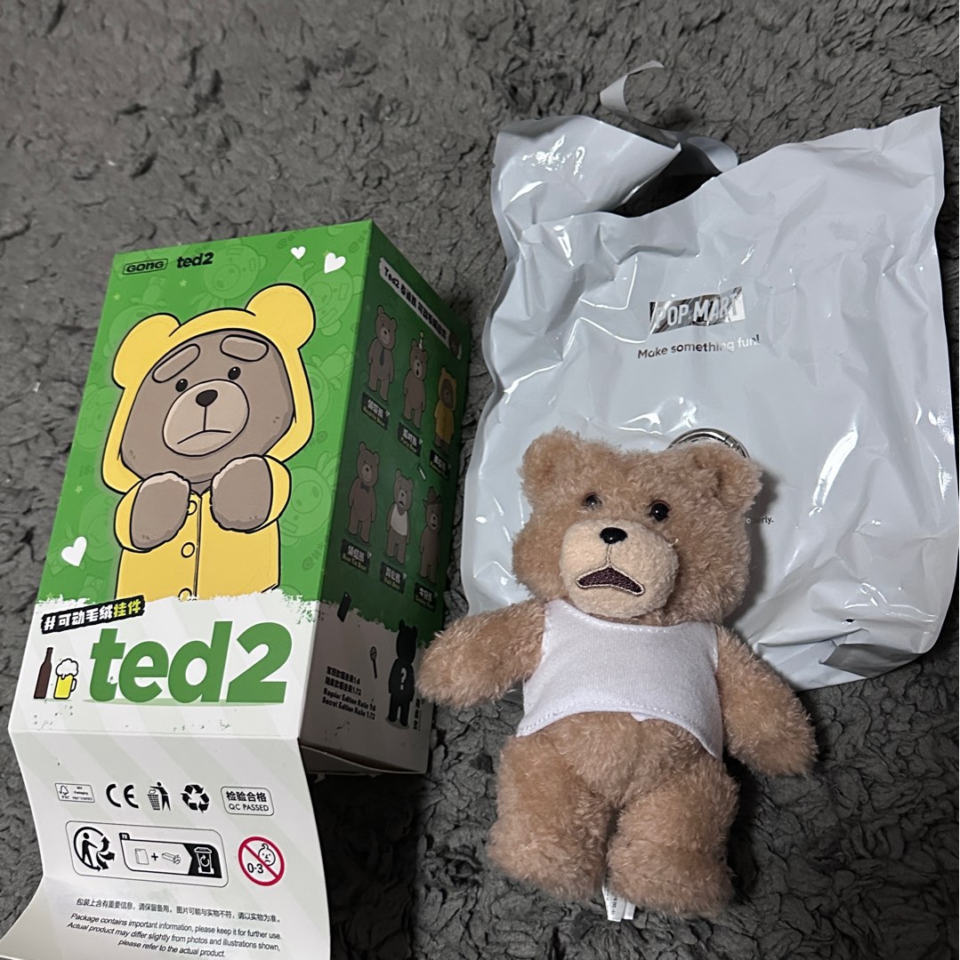 Ted 2 key Chains, Hobbies & Toys, Toys & Games on Carousell