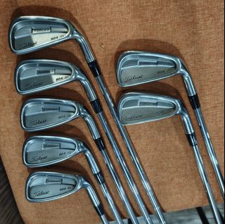 Titleist 620 Forged Irons (4-P) [7 Pieces] (With PROJECT X LZ 5.5 115g Stiff Steel Shafts ...