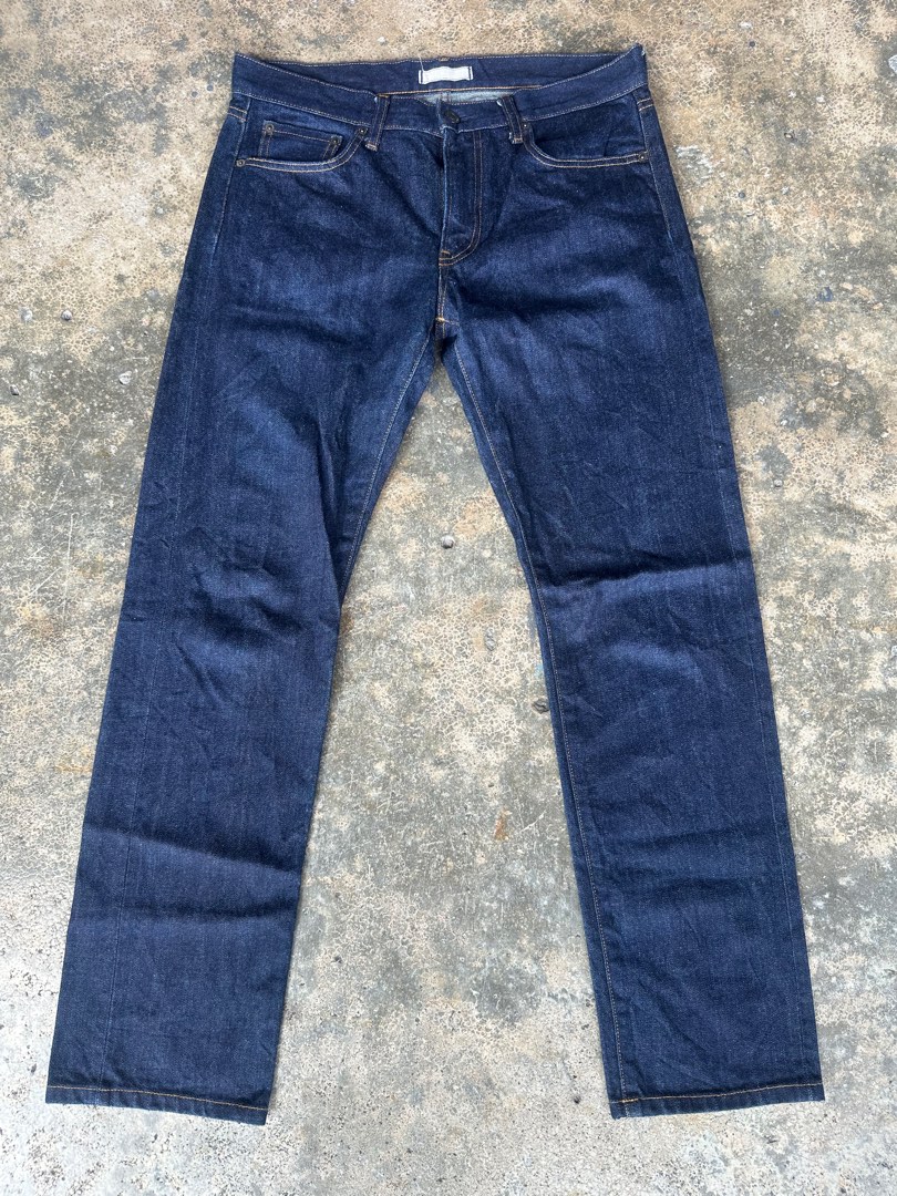 Uniqlo Jeans Slim Straight Selvedge, Men's Fashion, Bottoms, Jeans on ...