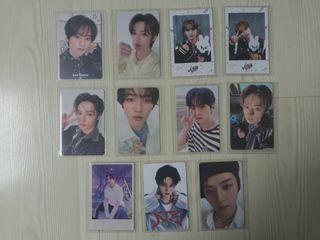 wts/lfb stray kids lee know pcs, Hobbies & Toys, Memorabilia ...