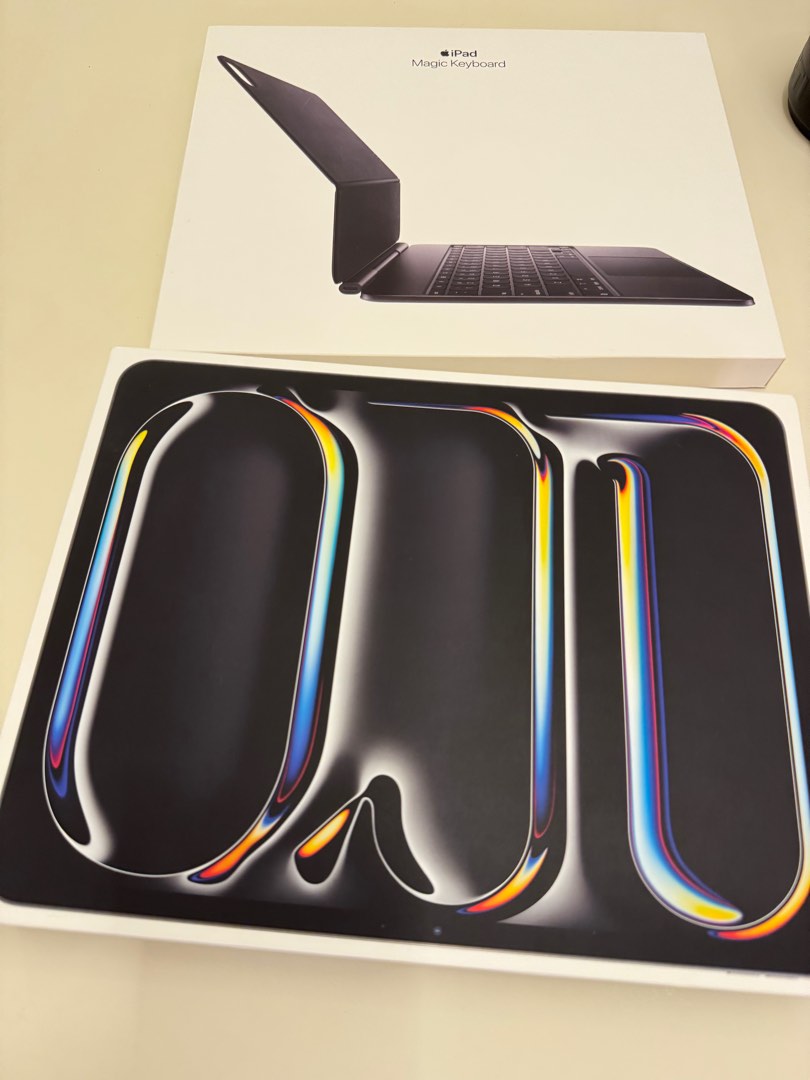 Apple iPad Pro Magic Keyboard box, Computers & Tech, Parts ...