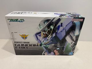 Bandai Perfect Grade W-Gundam Zero Custom, Hobbies & Toys, Toys & Games ...