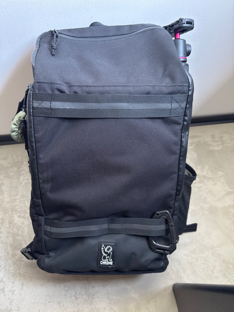 Chrome Industries Camera Backpack, Men's Fashion, Bags, Backpacks on ...
