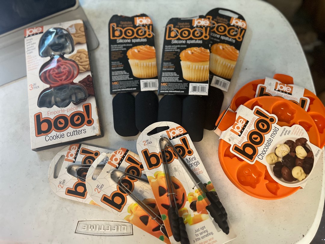 Joie Halloween Cookie Cutters, Spatulas, Chocolate Molds, Tongs ...