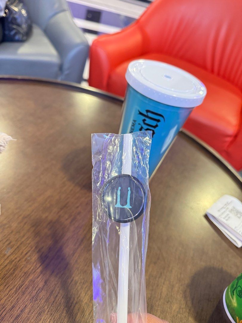 LIMITED EDITION GSC EXCLUSIVE G-Dragon World Tour Ubermensch Tumblr ...