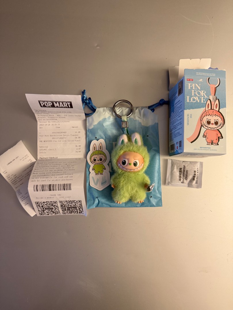 Mini labubu pin for love green V with box card and receipt, Hobbies ...