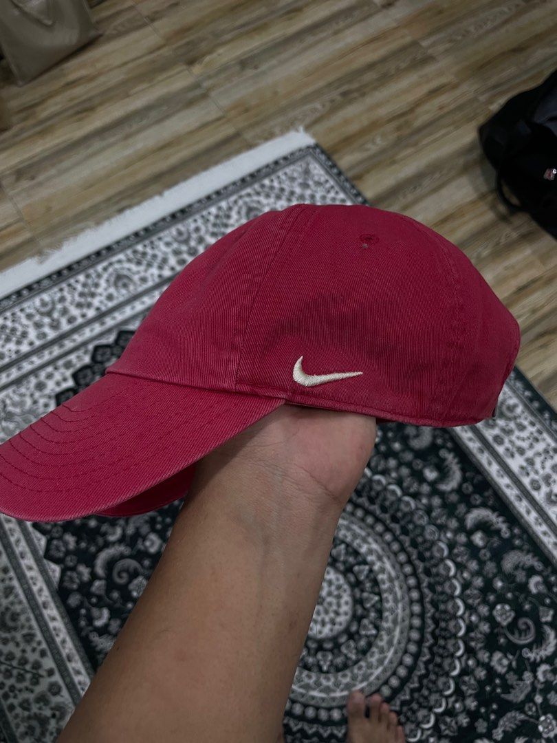 Nike Liverpool FC Cap, Men's Fashion, Watches & Accessories, Cap & Hats ...