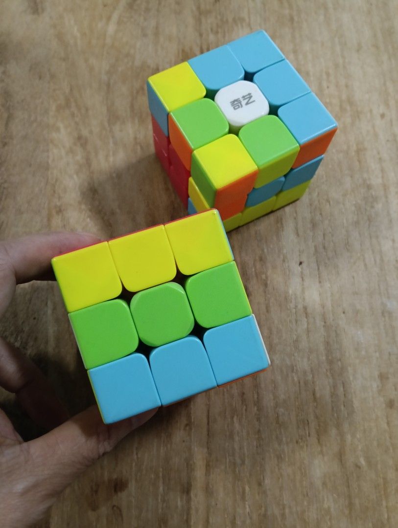 Rubik's cube, Hobbies & Toys, Toys & Games on Carousell