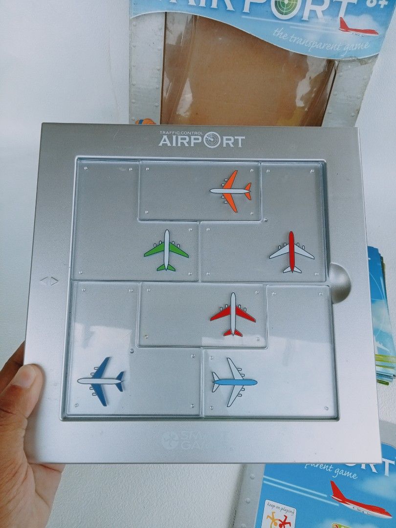 Smart Games Airport Traffic Control Game, Hobbies & Toys, Toys & Games ...