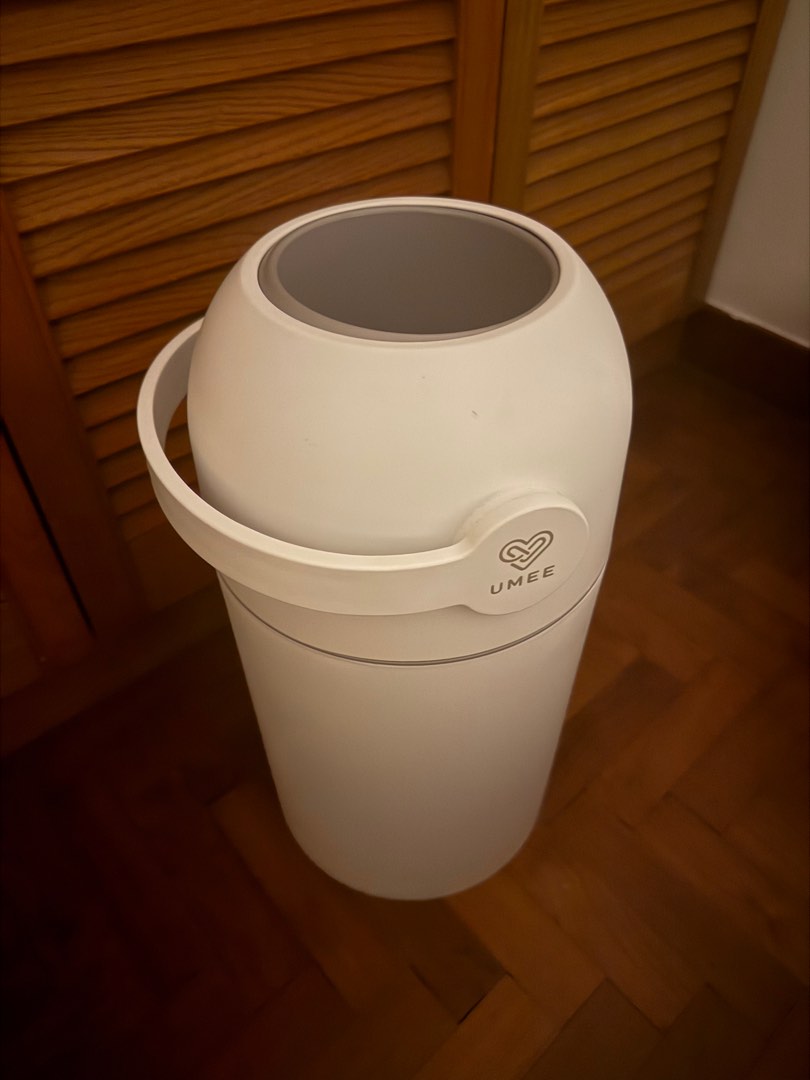 UMEE Diaper Pail - White, Babies & Kids, Bathing & Changing, Other Baby ...