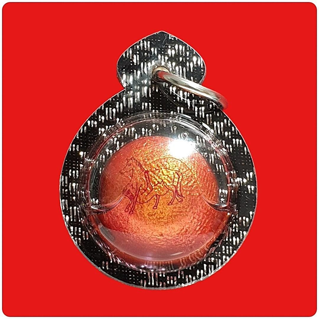 [$49] Loop Om Ma Sep Nang/Magic Horse Look Om with Metta Oil/Charming ...