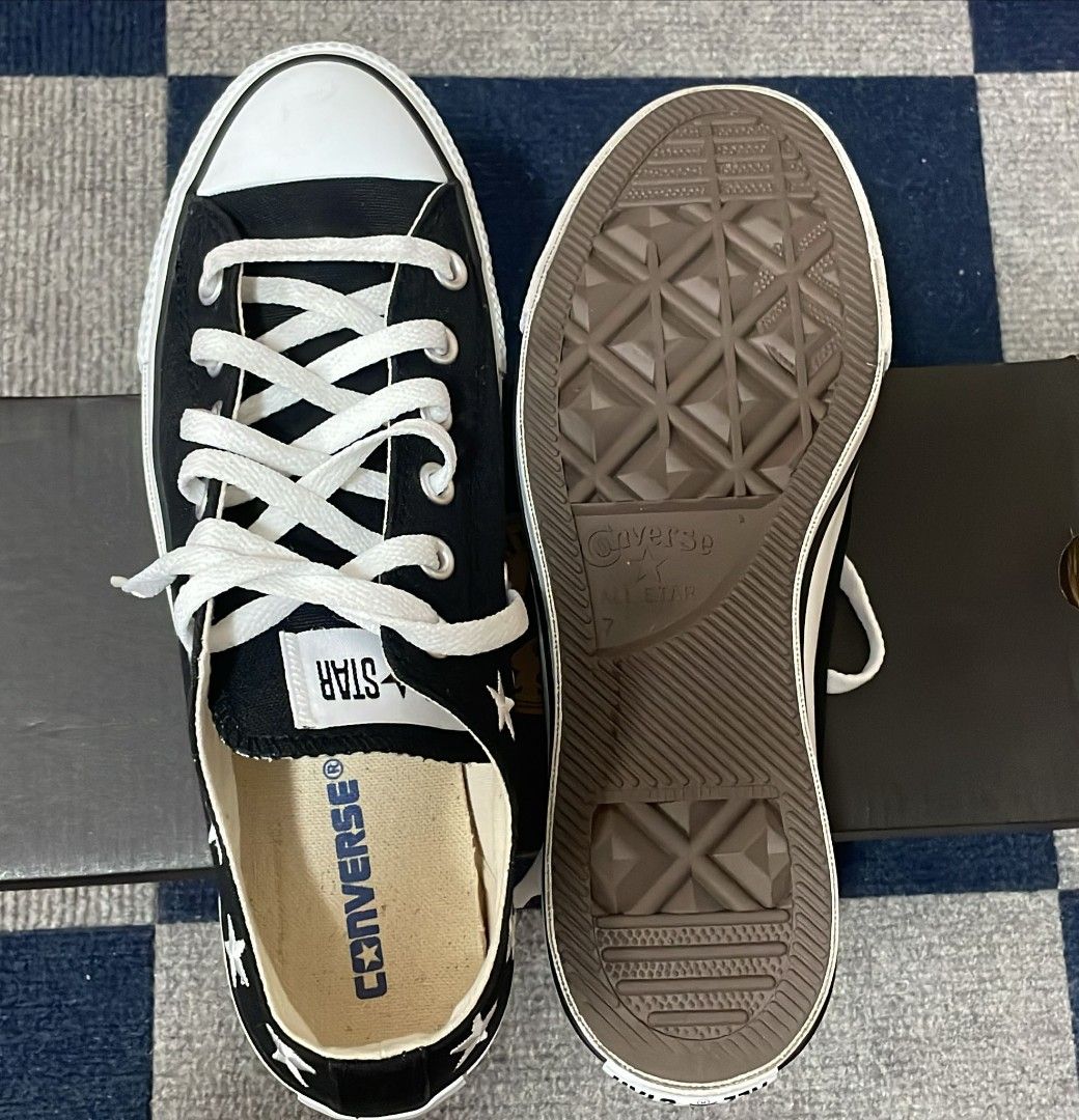 ABC Mart (Japan) Converse Chuck Taylor All Star low-top sneaker with an ...