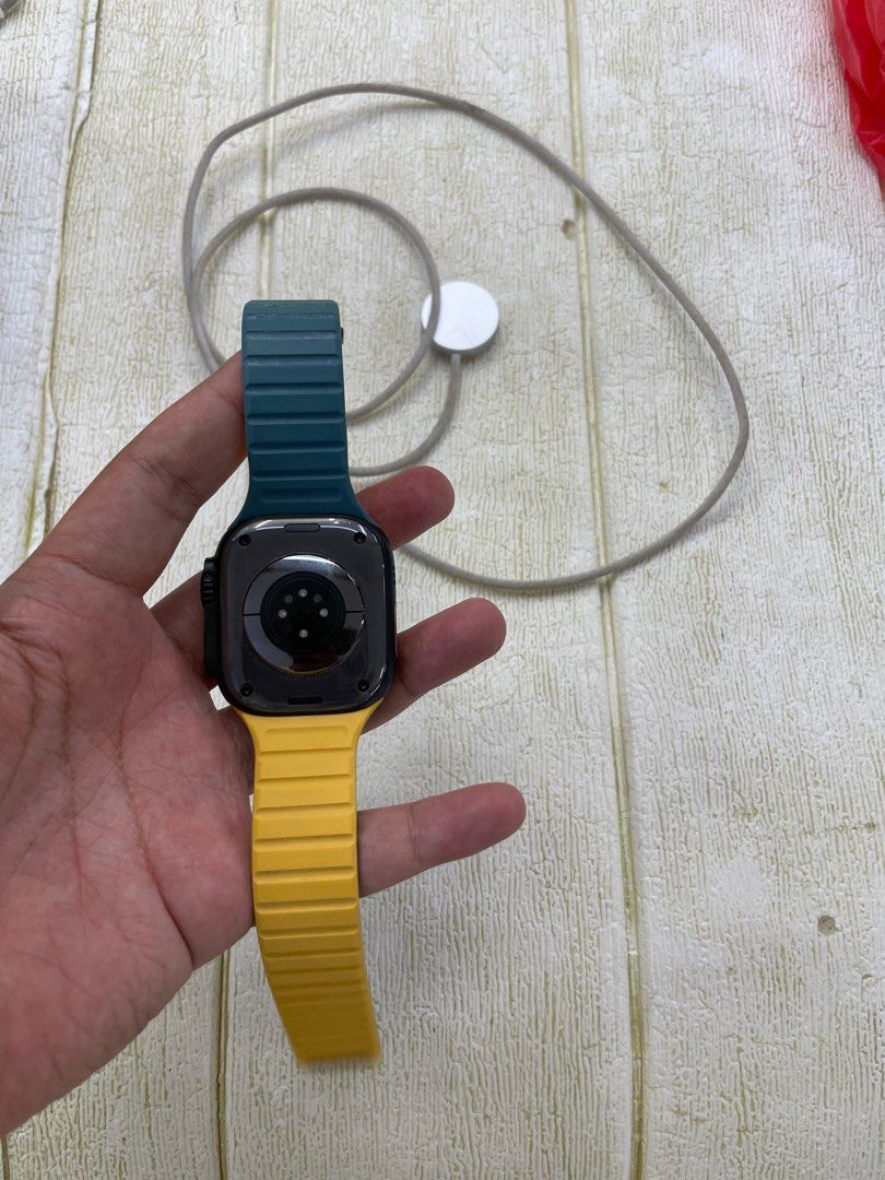 Apple watch Ultra 2 Black titanium original bekas garansi resmi, Fesyen ...
