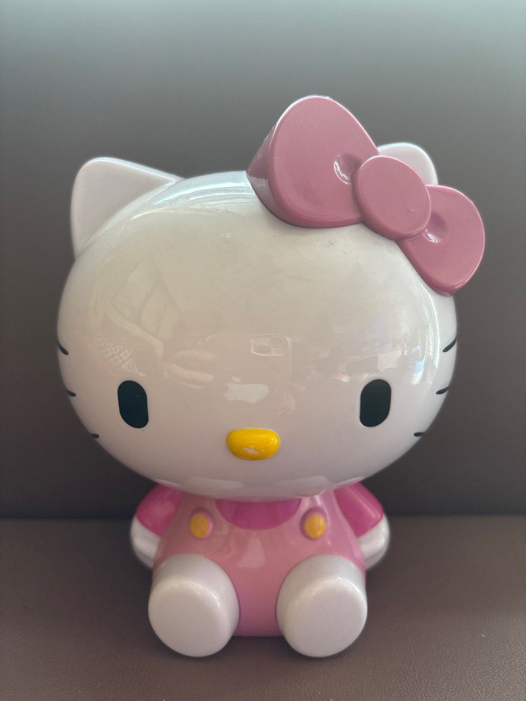 Hello Kitty coin bank, Hobbies & Toys, Memorabilia & Collectibles ...