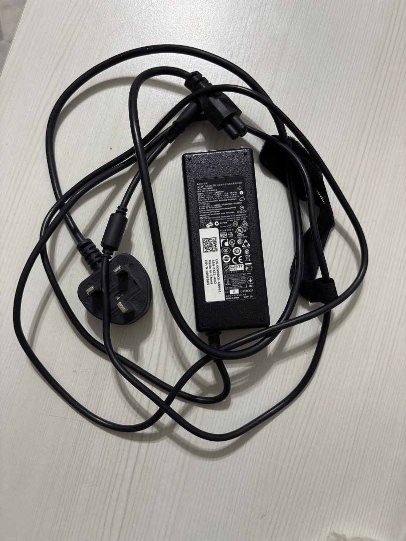 Dell Laptop Charger Output 19.5v 4.62a, Computers & Tech, Parts ...