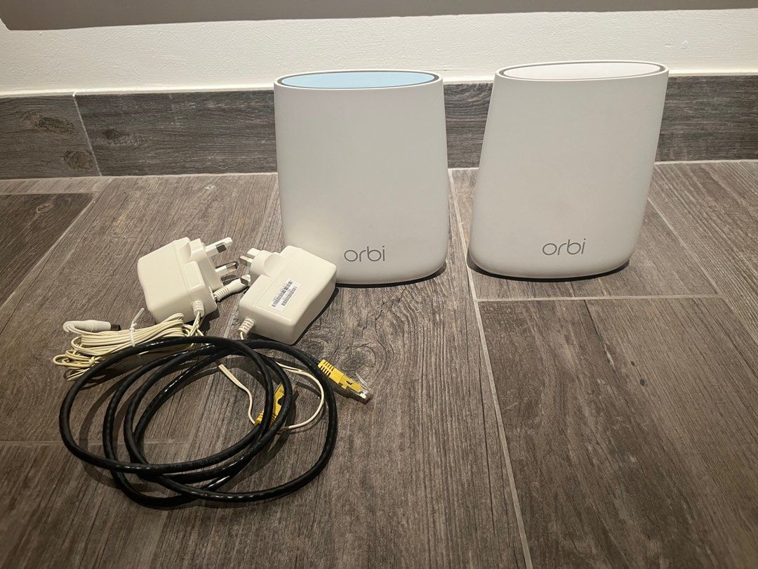 Netgear Orbi WiFi System - Router and Satellite, Computers & Tech ...