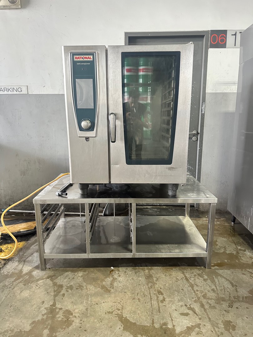 Rational 10 tray Combi oven, TV & Home Appliances, Kitchen Appliances ...