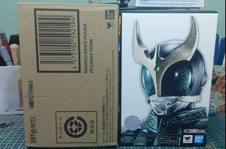 Bandai SHF s.h.figuarts Kamen / Masked Rider Kuuga Growing Form 1.0 ...