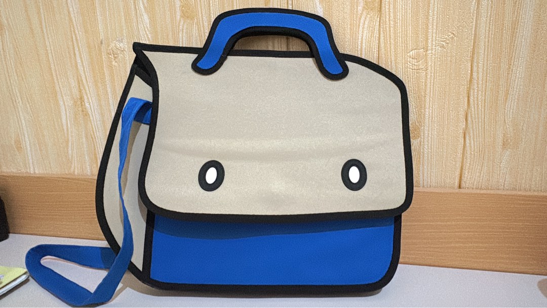 Tas 2d jump from paper, Fesyen Pria, Tas & Dompet , Tas Selempang di ...