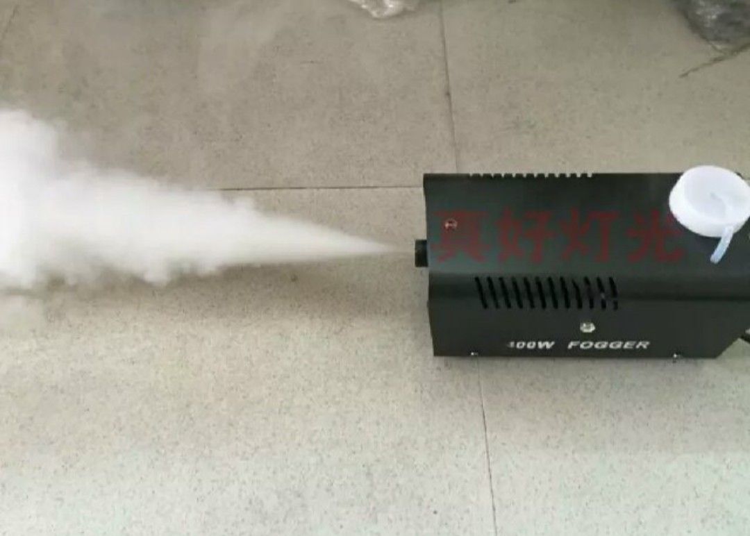 400W Fog Machine with Remote Control, Hobbies & Toys, Toys & Games on ...
