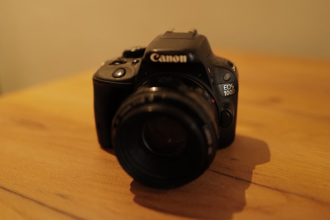 Canon EOS 1000D DSLR Camera, Photography, Cameras on Carousell