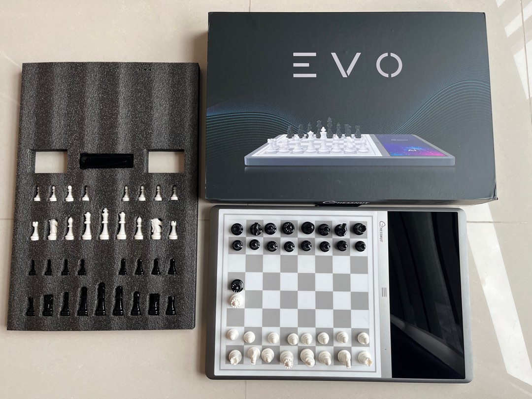 Chessnut EVO Smart AI Chess Set, Hobbies & Toys, Toys & Games on Carousell
