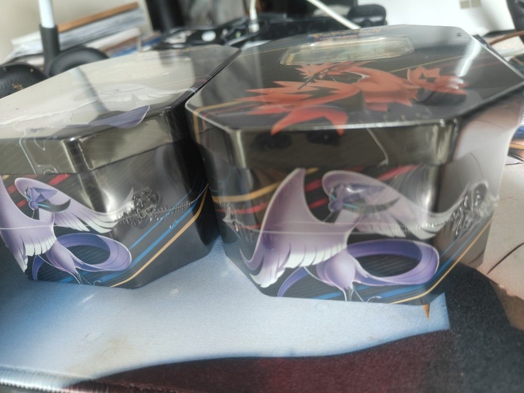 Crown Zenith Pokemon TCG Legendary Bird Tin (Articuno / Zapdos ...