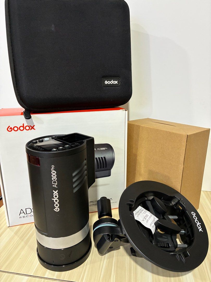 GODOX AD300 PRO with S2 SPEEDLITE BRACKET, Photography, Photography Accessories, Flashes on ...