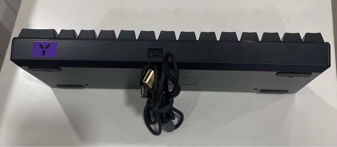 ISY IGK 5000-BK 機械式迷你RGB遊戲鍵盤, 電腦＆科技, 電腦周邊及配件, 電腦鍵盤及相關產品 - Carousell