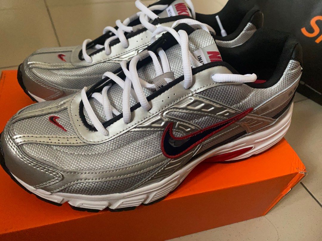 Nike Initiator Silver Sneakers, Men's Fashion, Footwear, Sneakers on ...