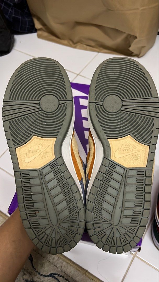 Nike SB Dunk Low Pro, Luxury, Sneakers & Footwear on Carousell