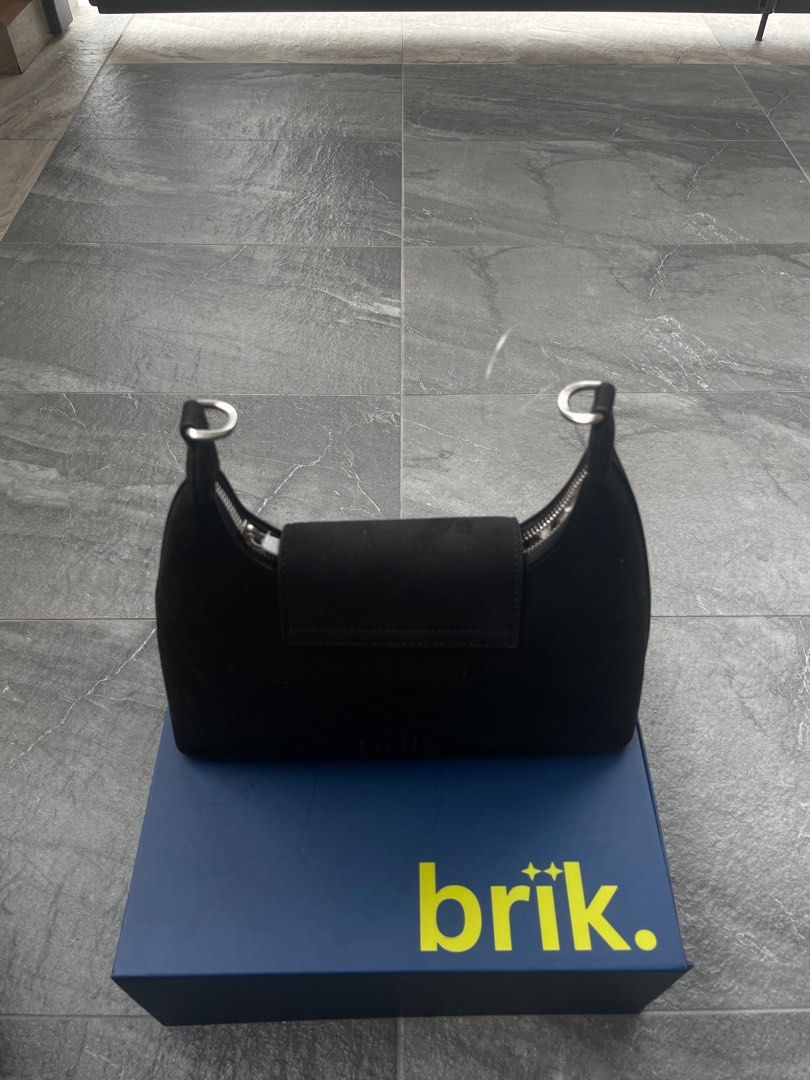 SVG X BRIK UPSIZED BLACK, Women's Fashion, Bags & Wallets, Shoulder ...
