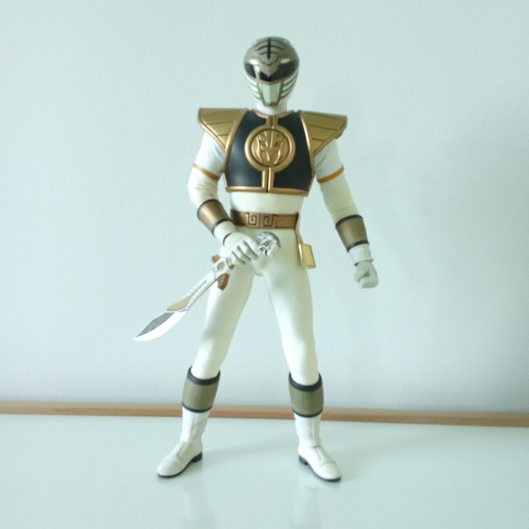 Ace Toyz 1/6 scale 12" Mighty Morphin Power Rangers White Hero White ...