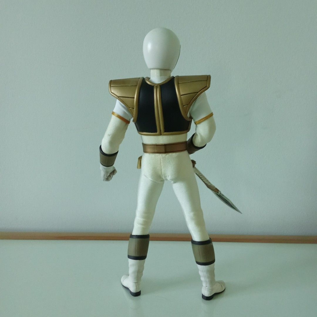 Ace Toyz 1/6 scale 12" Mighty Morphin Power Rangers White Hero White ...