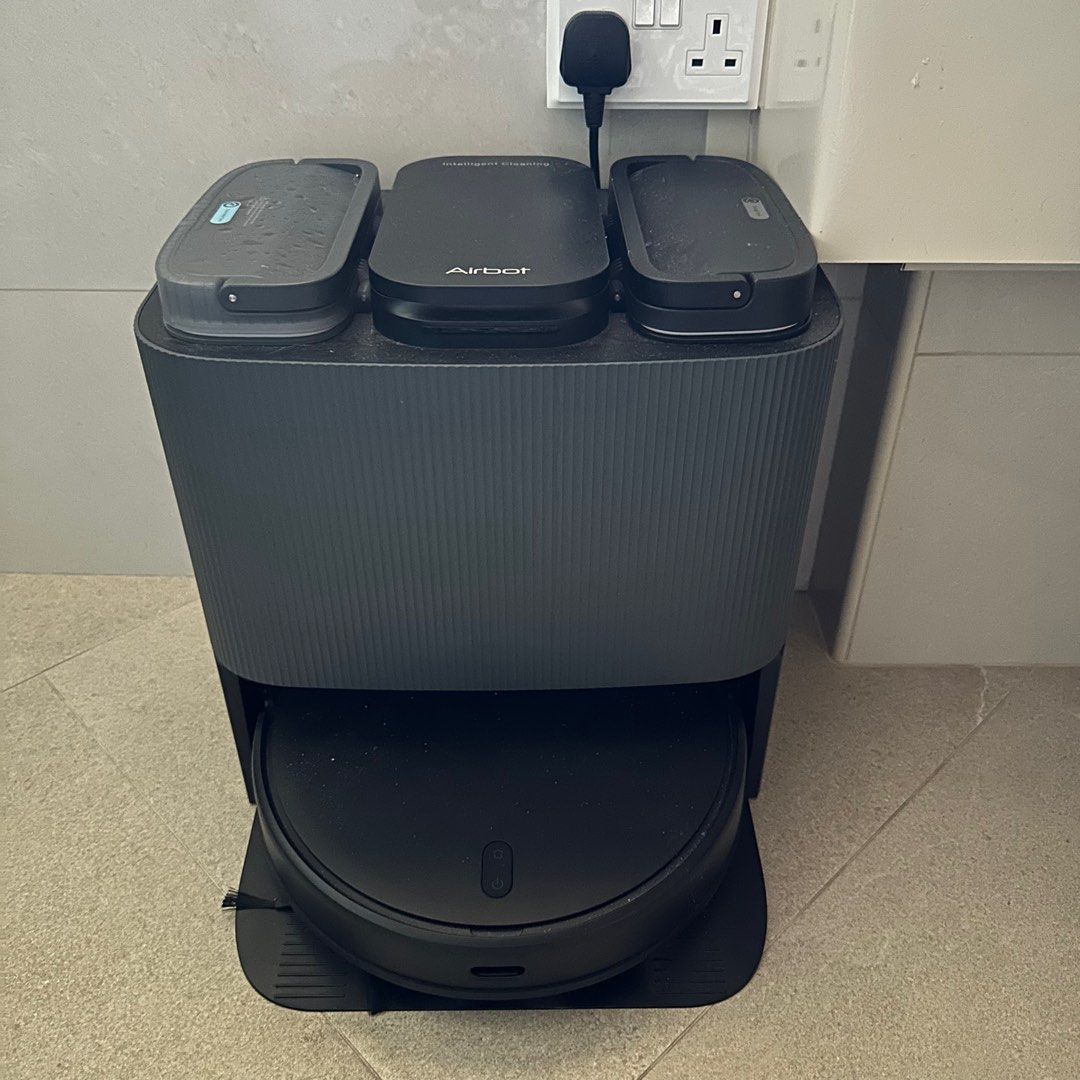 Airbot Robot Vacuum L108S Pro Ultra 8000Pa Smart Robotic Vacuum Automated Dock Station, TV ...