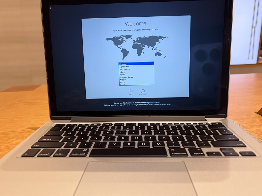 Apple MacBook Pro - Silver, Computers & Tech, Laptops & Notebooks on ...