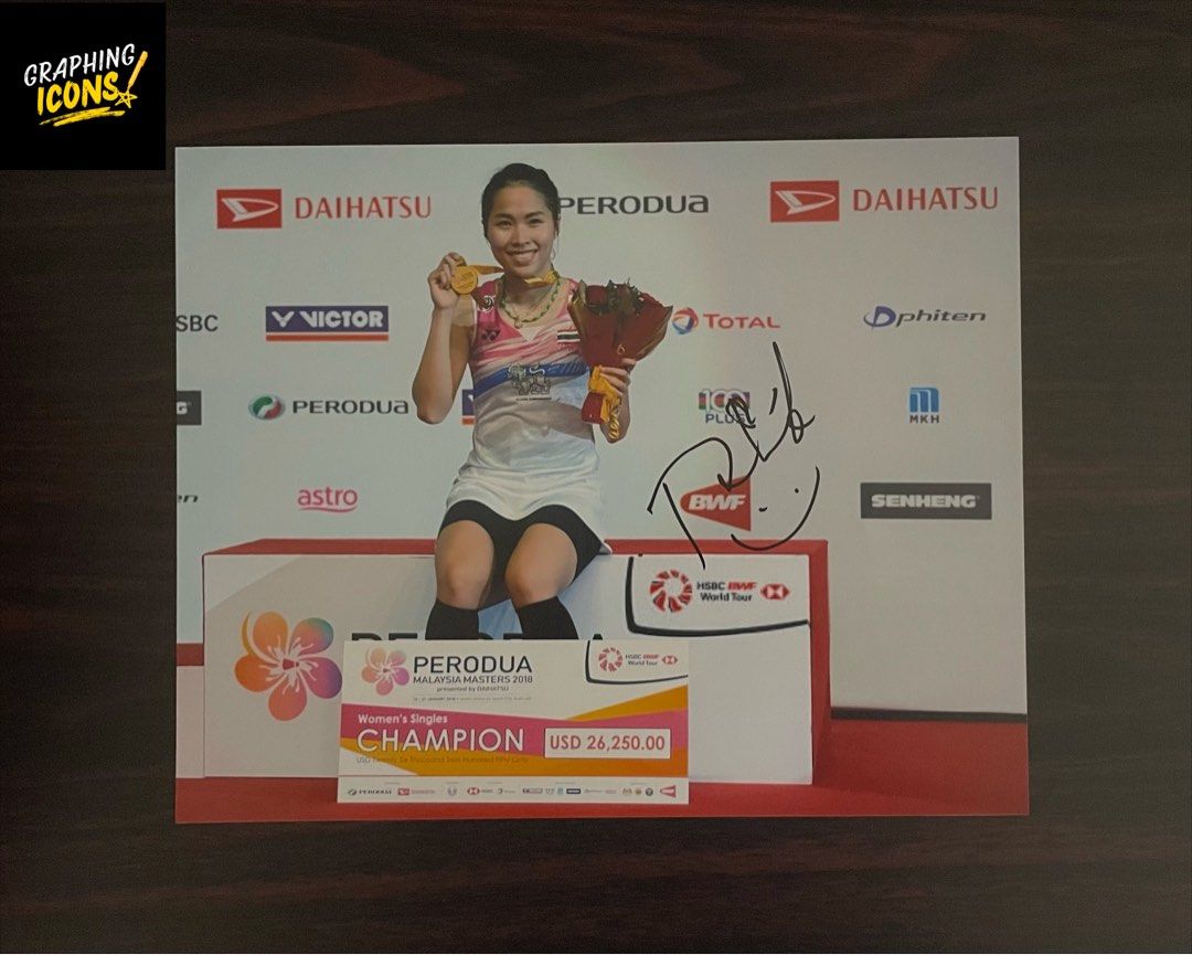 Badminton Ratchanok Intanon Hand-Signed 8R Photo, Hobbies & Toys, Memorabilia & Collectibles ...
