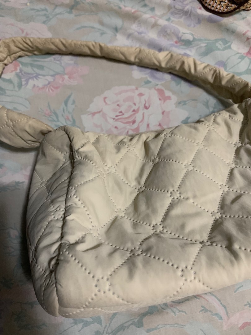 COSE Quilted Shoulder Bag tote bag, Luxury, Bags & Wallets on Carousell