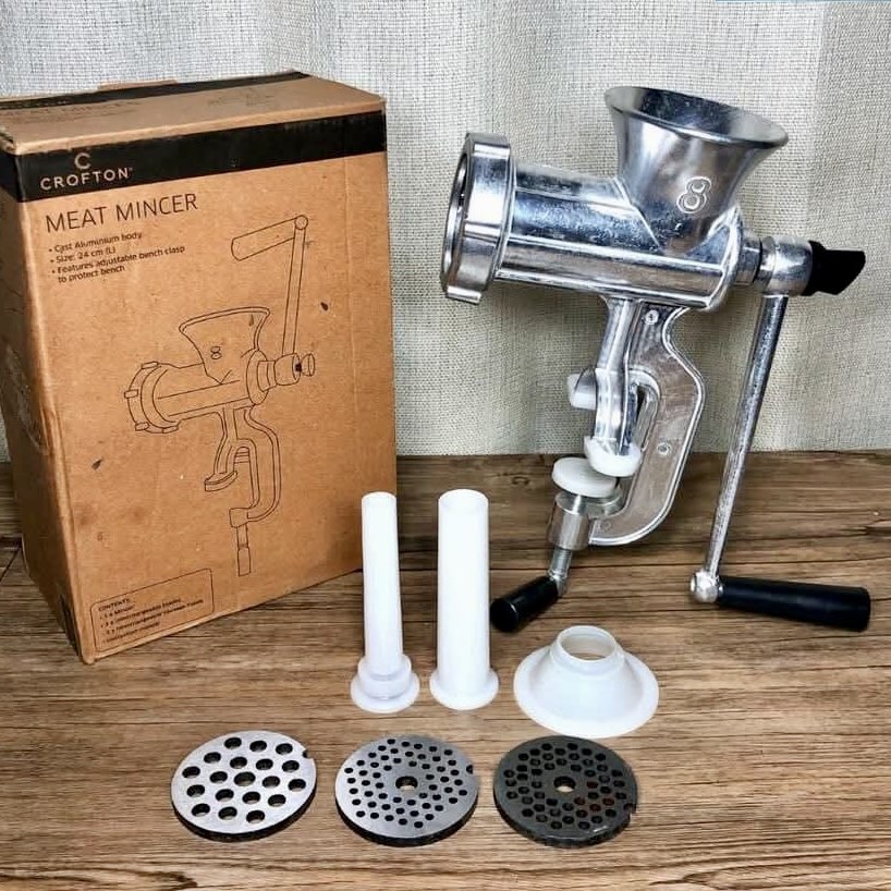 Crofton Meat Mincer Cast Aluminium, TV & Home Appliances, Kitchen ...