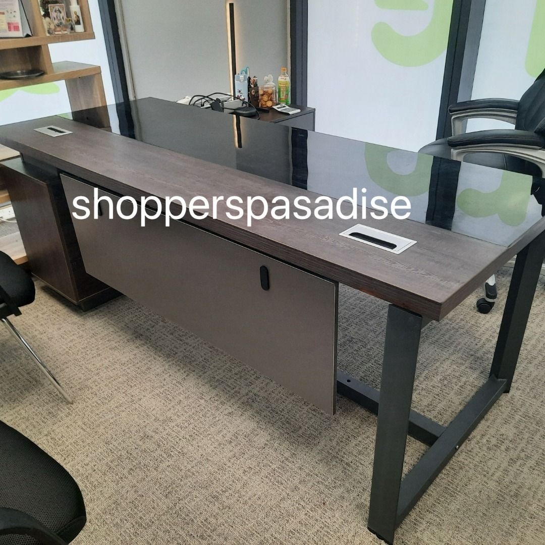 DT 017 Director Table w Swappable Cabinet/Executive Table photo ...