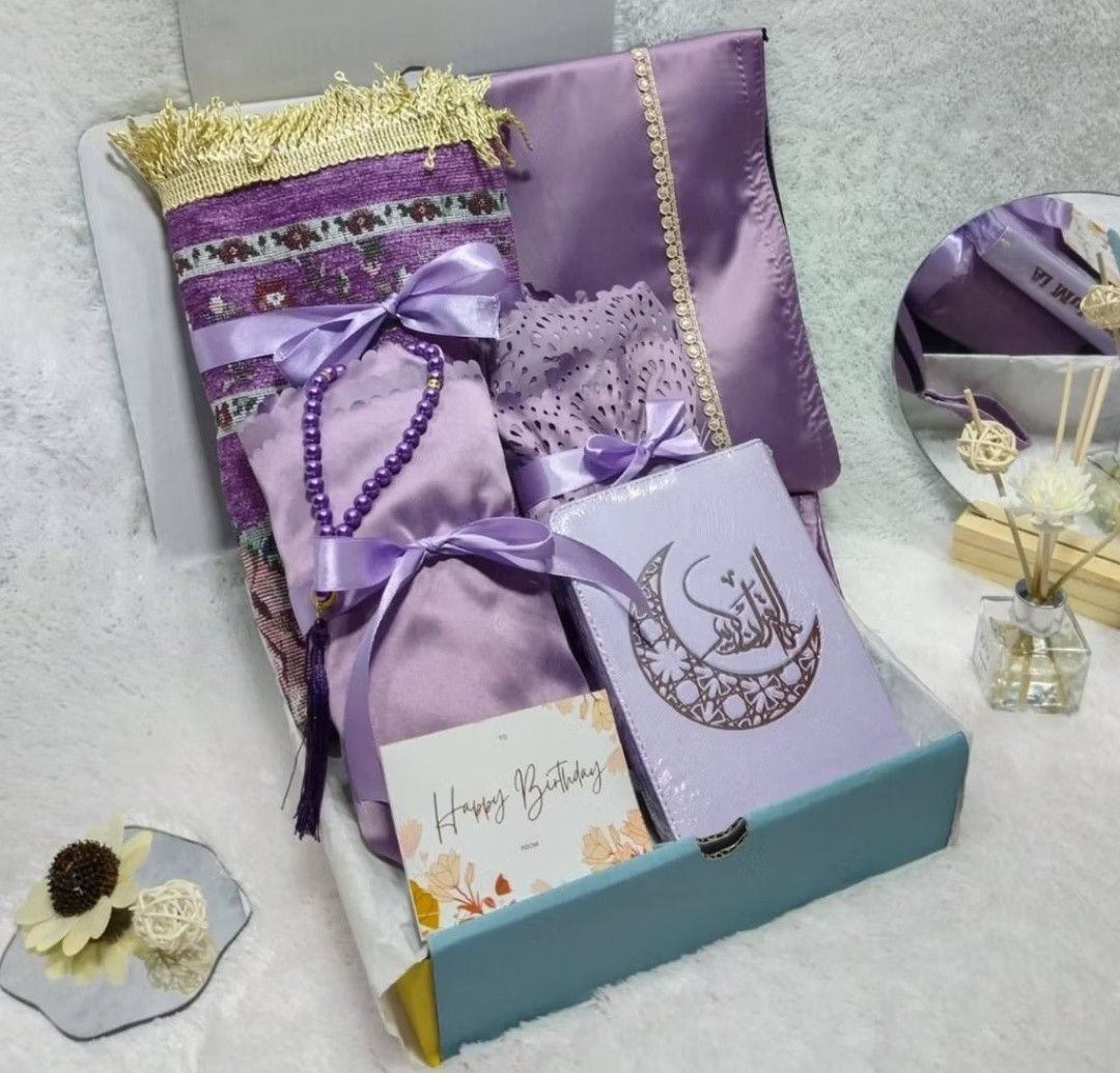 🌷HHL|SoFie Prayer Set Silk Gift Box Set Hampes - Prayer Mat, Quran ...