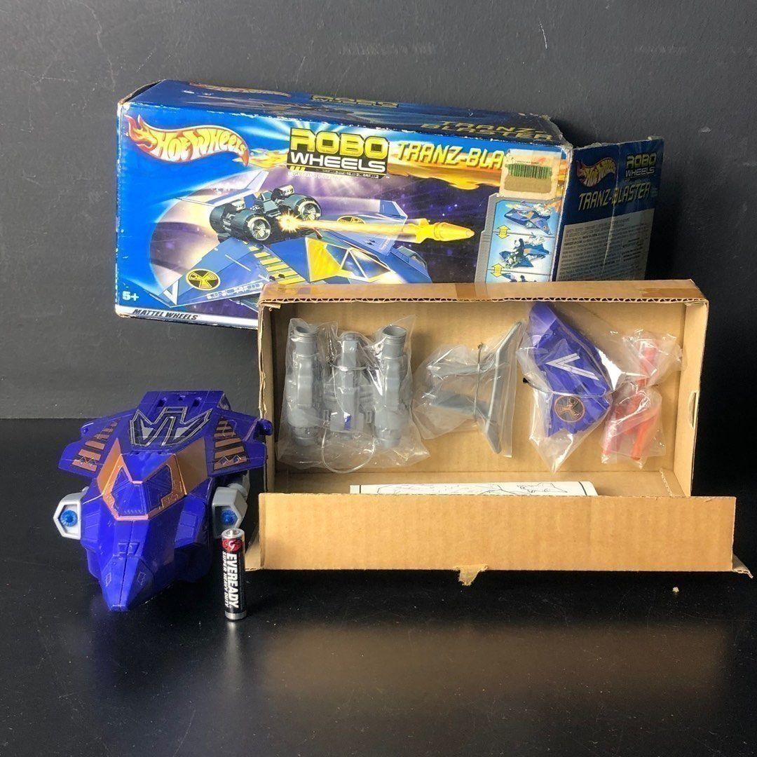 Hot Wheels Robo Wheels Tranz-Blaster Transformer Positrons Battleship ...