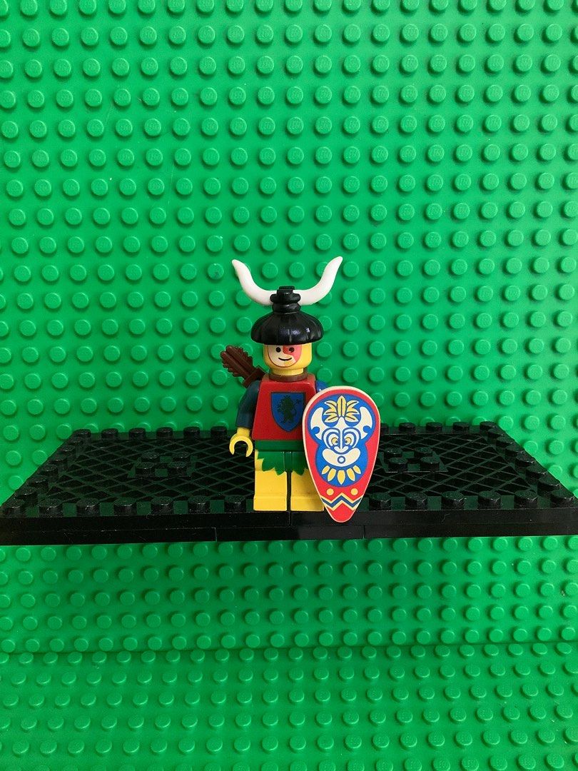 LEGO® MINIFIG Vintage/Classic Islander Kahuka (ORIGINAL LEGO® Product ...