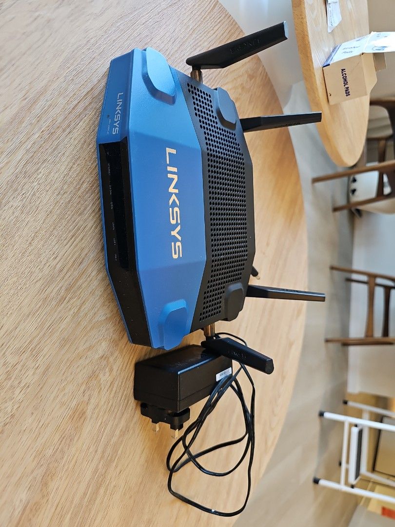 Linksys WRT1900AC V2 Wireless Router, Computers & Tech, Parts ...