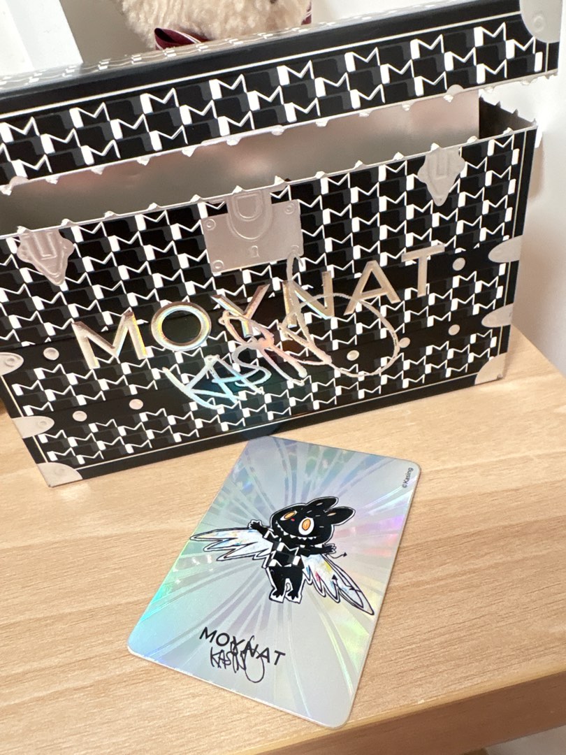 Moynat X Labubu 法國限定閃咭, 名牌, 飾物及配件 - Carousell