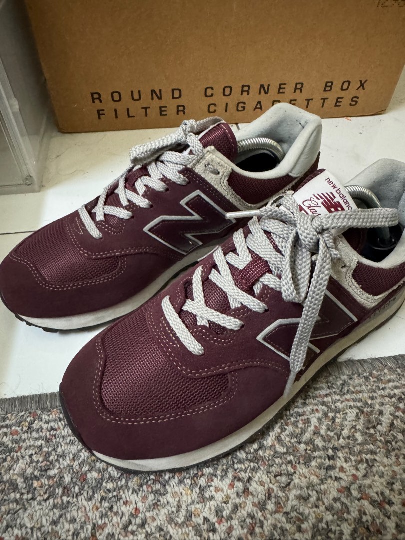 New balance NB 574 Maroon, Men's Fashion, Footwear, Sneakers on Carousell
