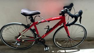 Felt F5 Road Bike - Black and Red, Sports Equipment, Bicycles & Parts ...